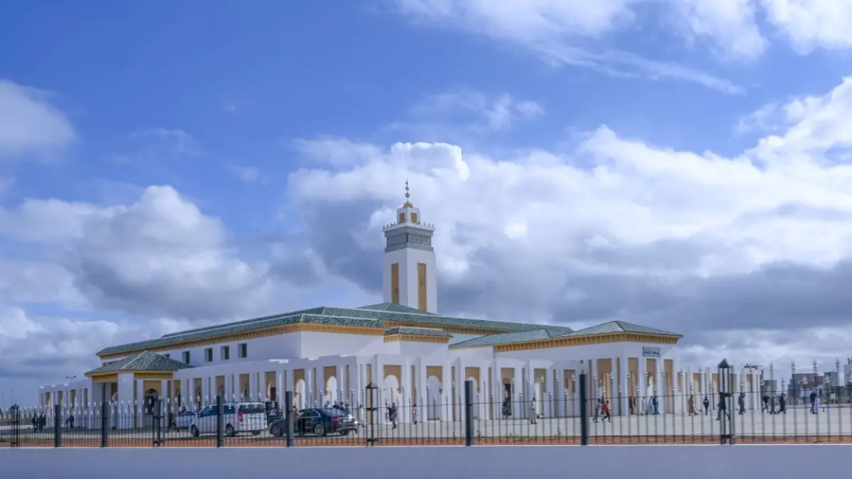 UAE: Ajman Ruler Inaugurates Aisha Mosque in Morocco - Akhbrna News
