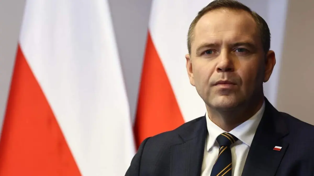 Poland Enacts Zero Income Tax for Parents of Two or More - Akhbrna News